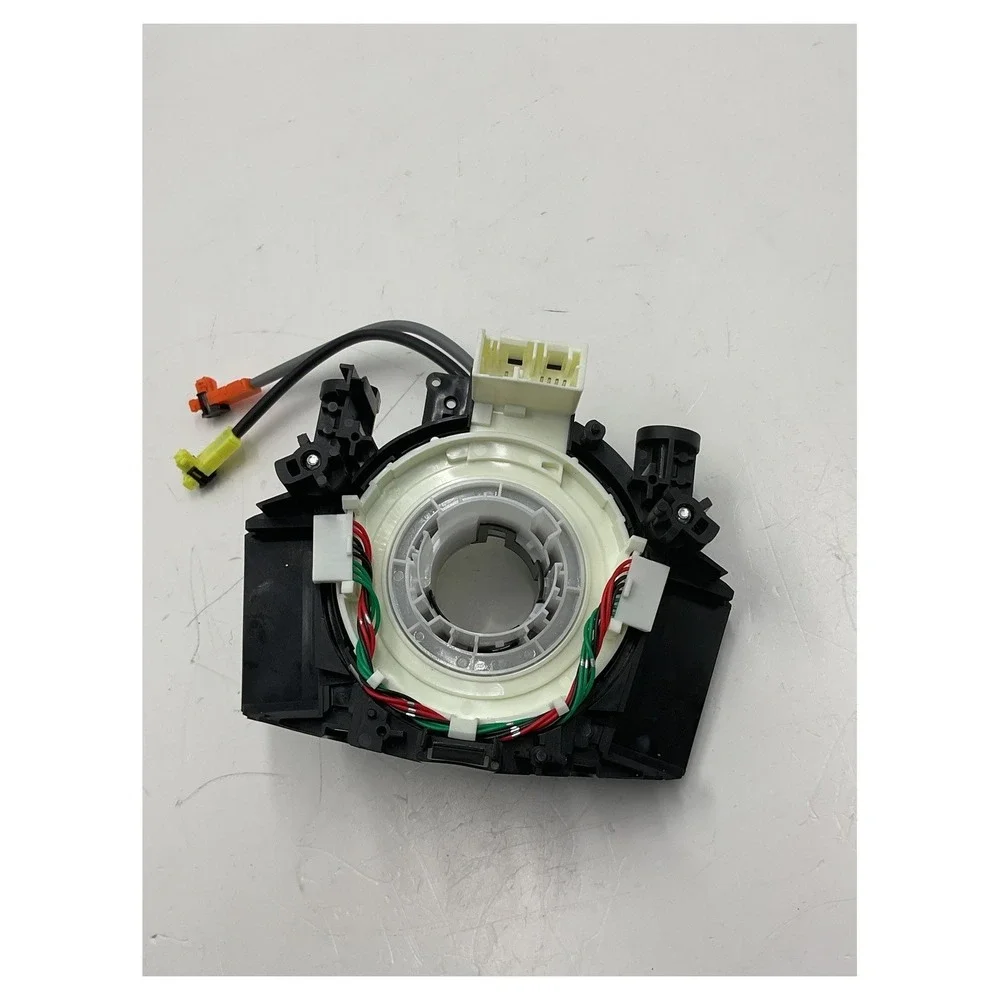 The Unbranded Brand | Other | Nissan Infiniti Steering Wheel Clock ...